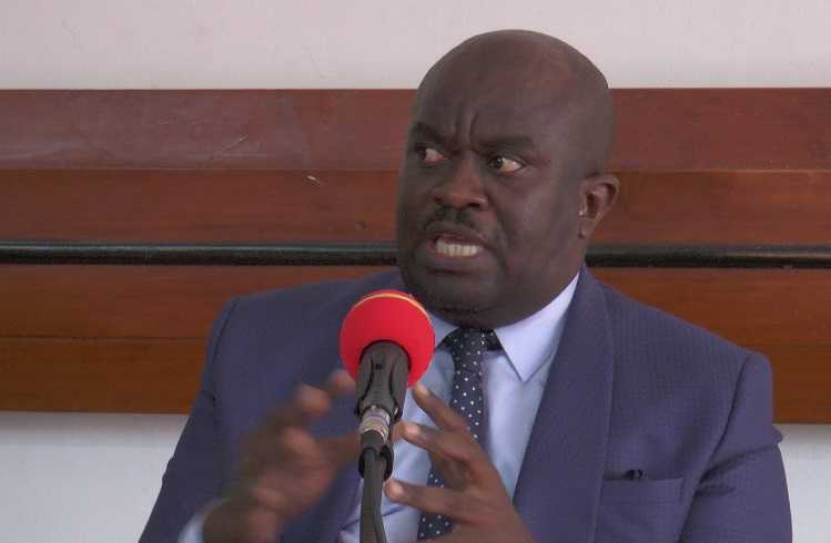 Des juges chez Ali Bongo : «Une rencontre controversée, mais ...